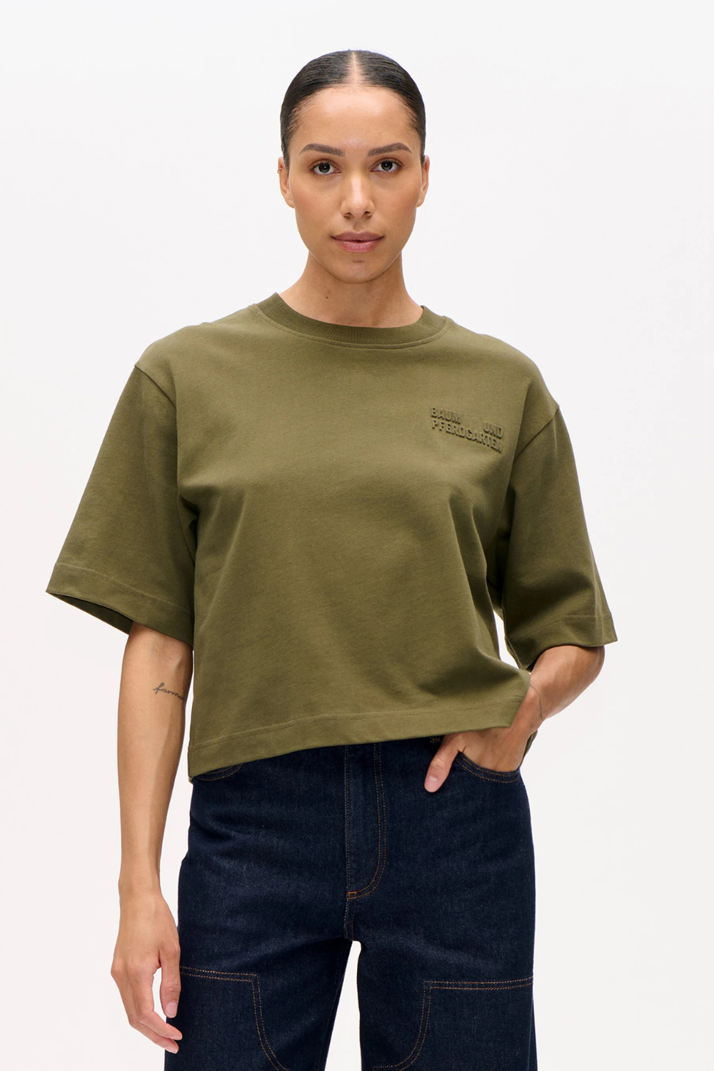 Jiana T-shirt i Ivy Green fra Baum und Pferdgarten - QNTS